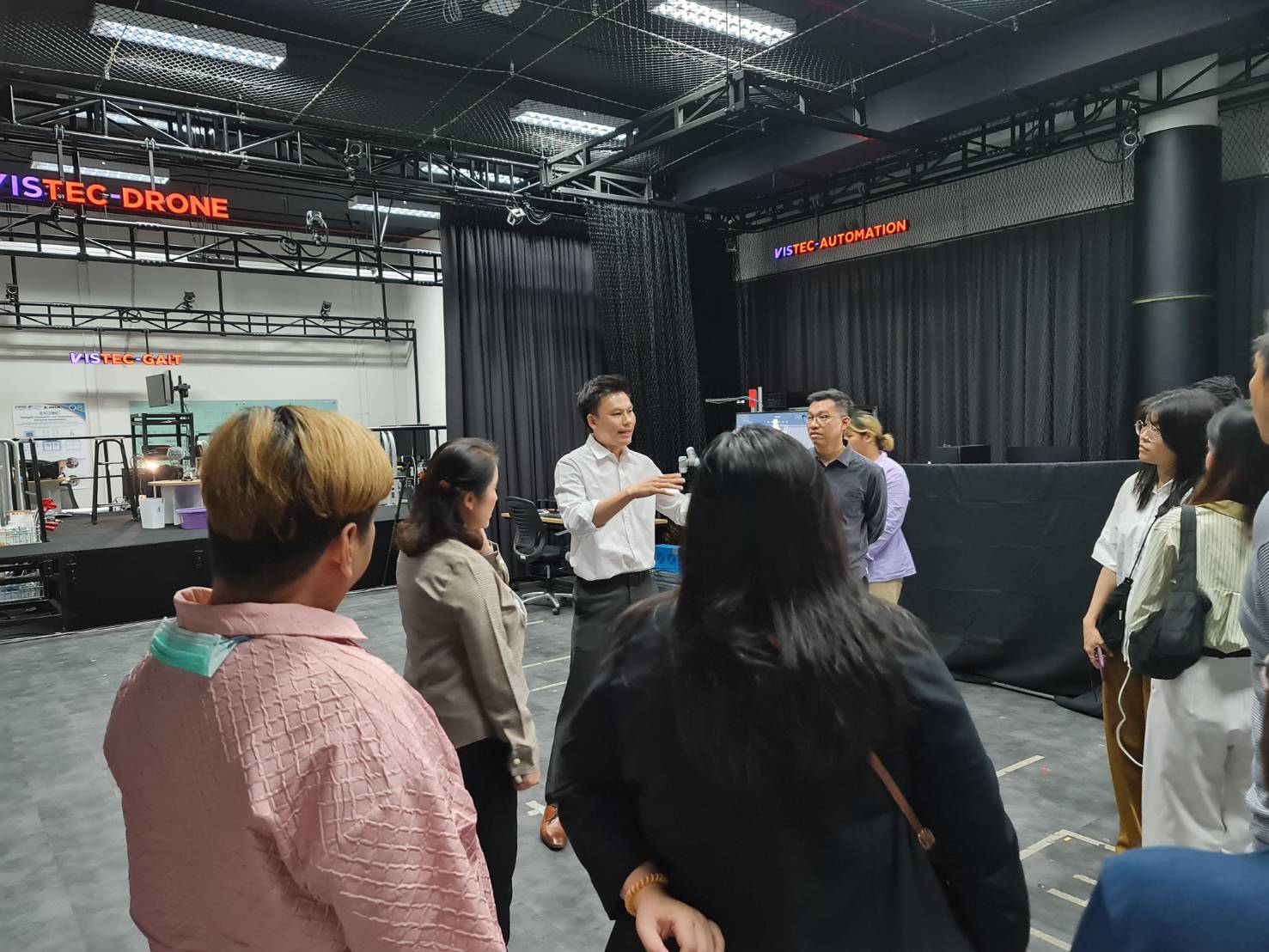 Welcome a visitor from National Science Museum, Thailand – BRAIN VISTEC